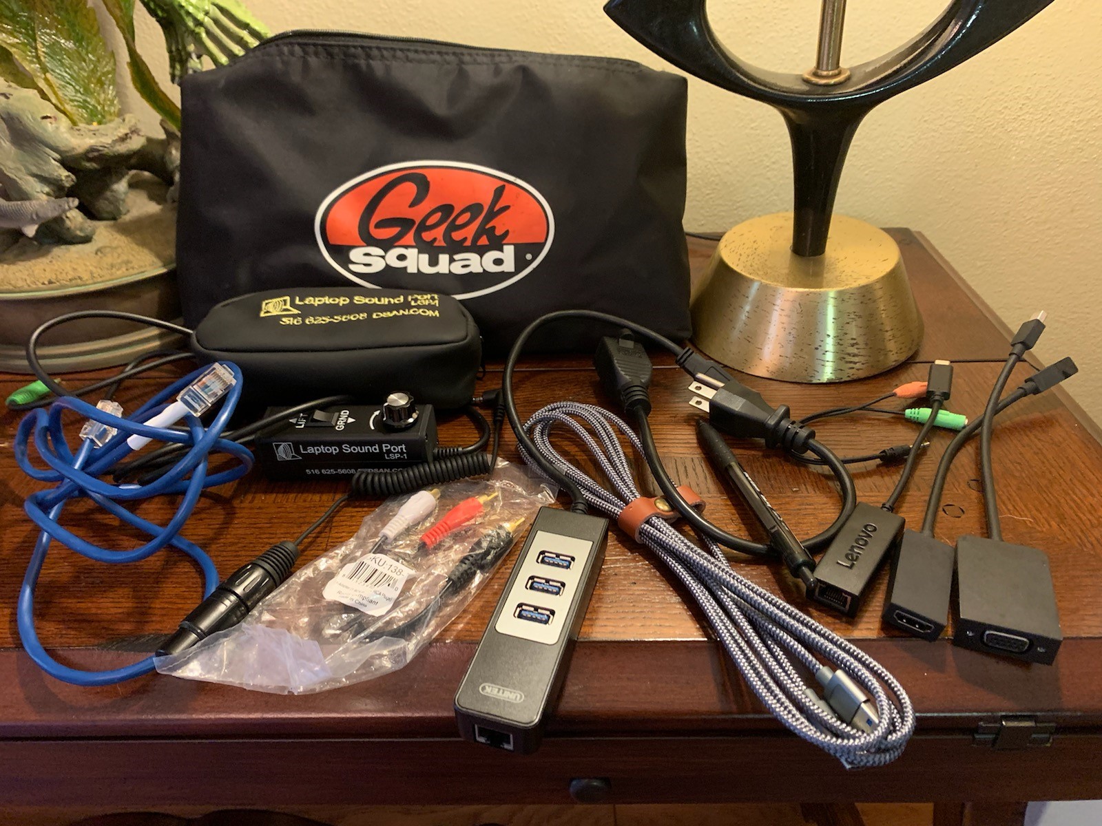 Ask the techie: What’s in your steno bag?